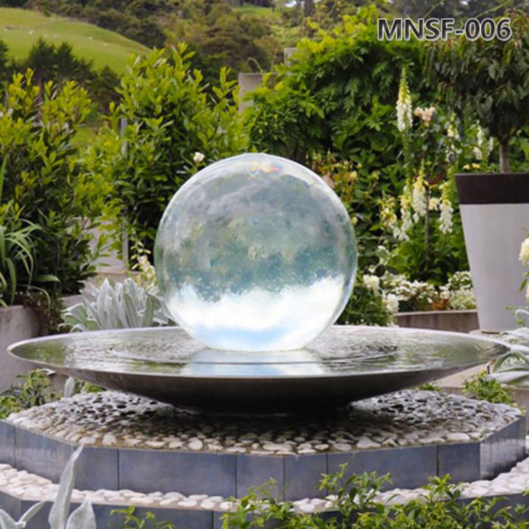 2023 Trending Glass Sphere Water Feature for Outdoor Space